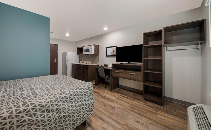 Extended Stay Hotel in San Antonio, TX | WoodSpring Suites San Antonio ...