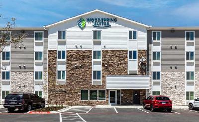 Extended Stay Hotel in Round Rock, TX | WoodSpring Suites Round Rock ...
