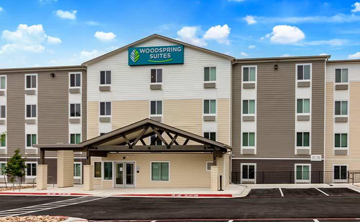 Extended Stay Hotel in Austin, TX | WoodSpring Suites Austin Central