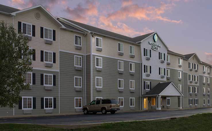 Extended Stay Hotel in Champaign, IL | WoodSpring Suites Champaign near ...