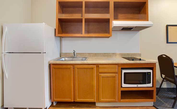 Extended Stay Hotel in Romeoville, IL | WoodSpring Suites Chicago ...